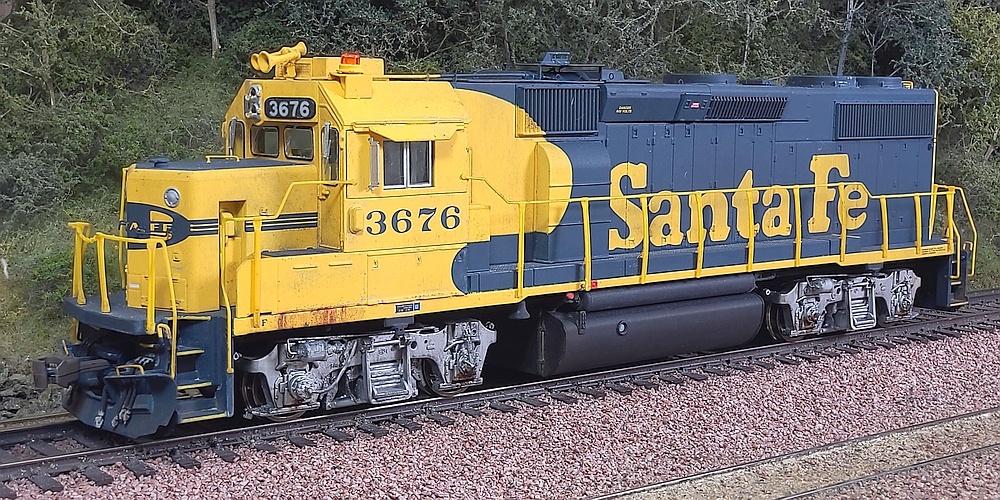 Gregg Fuhriman HO ATSF GP39-2 3676
