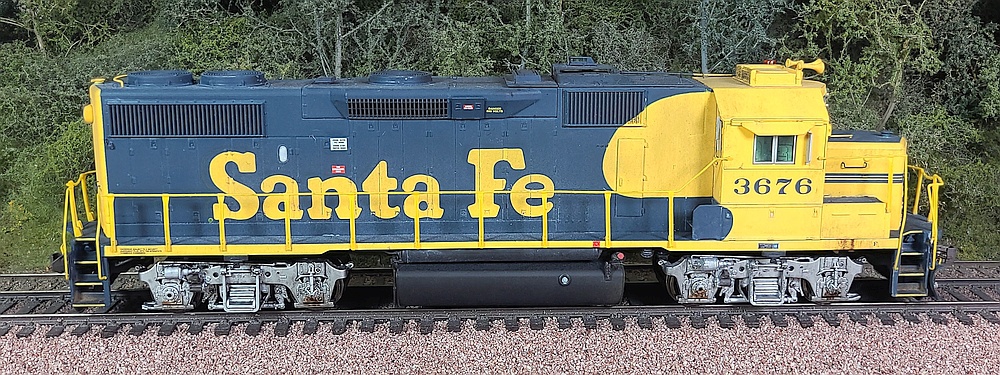 Gregg Fuhriman HO ATSF GP39-2 3676