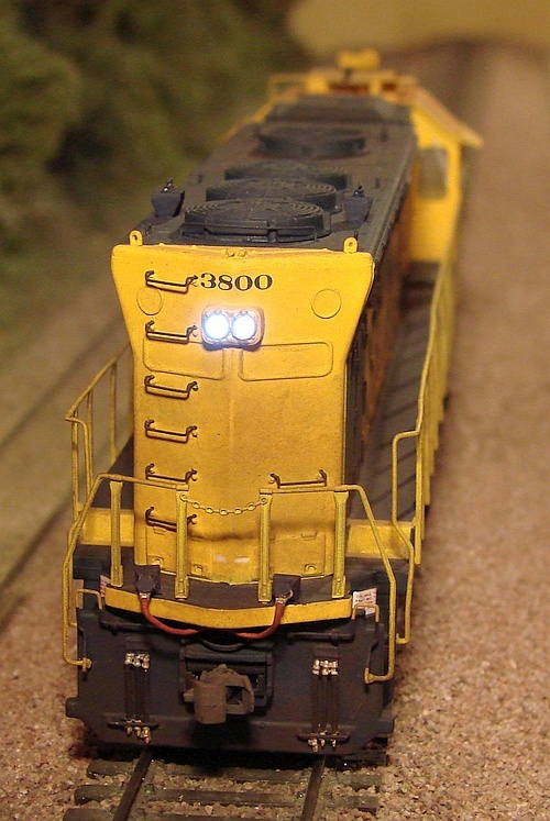 Gregg Fuhriman HO ATSF GP40X 3800