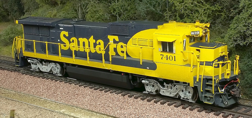 Gregg Fuhriman HO ATSF B39-8 7401