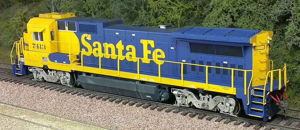 Gregg Fuhriman HO ATSF DASH8-40B 7413