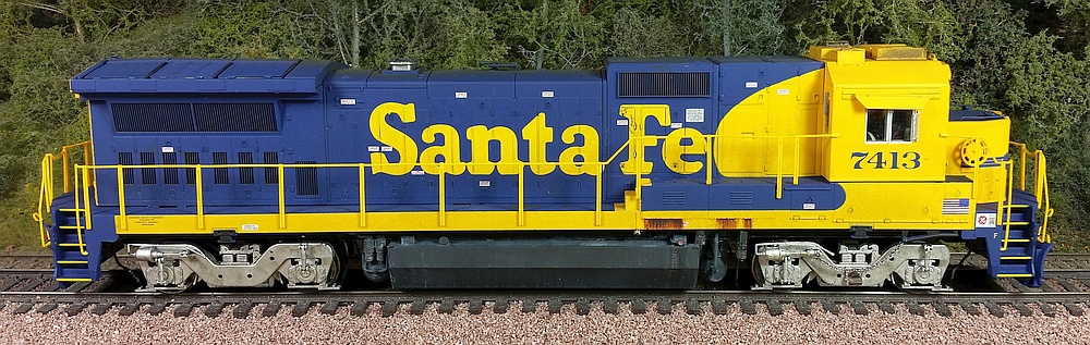 Gregg Fuhriman HO ATSF DASH8-40B 7413